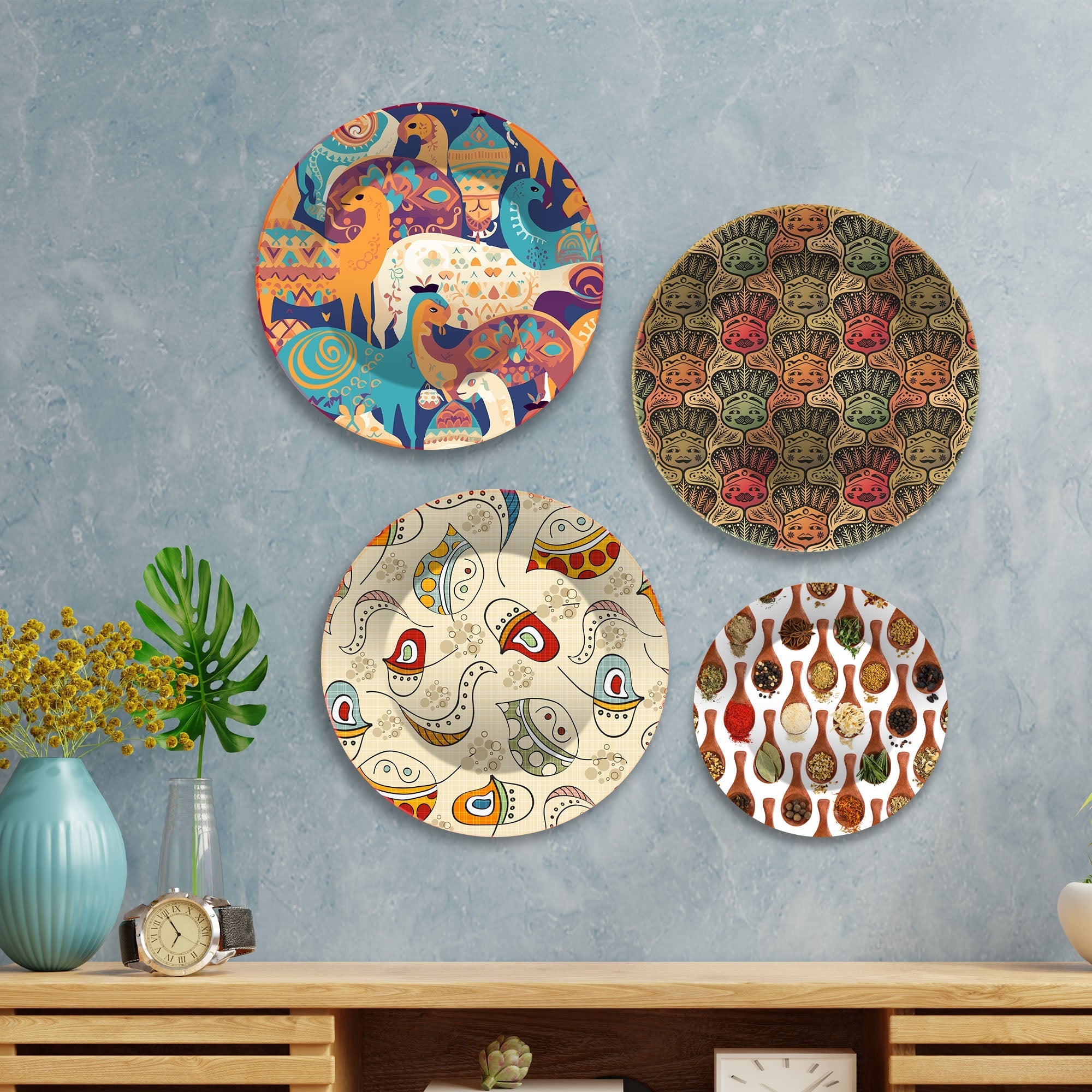 Artistic Pattern Premium Wall Plates Painting Set of Four – Vibecrafts